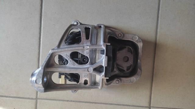 4M0199371FC VAG подушка (опора двигателя левая)