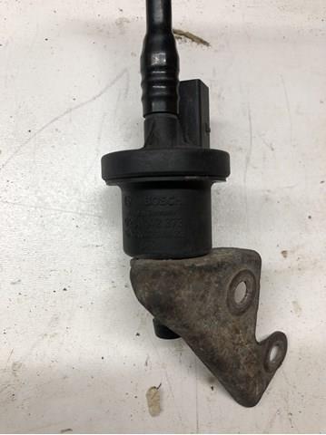 A0004766432 Mercedes клапан вентиляции топливного бака