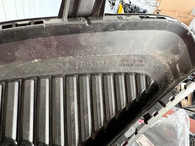 5212742180 Toyota Заглушка (решетка) противотуманных фар бампера ...