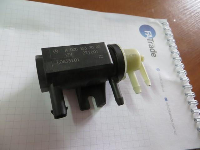 Клапан соленоид регулирования заслонки EGR на Mercedes G (W463)