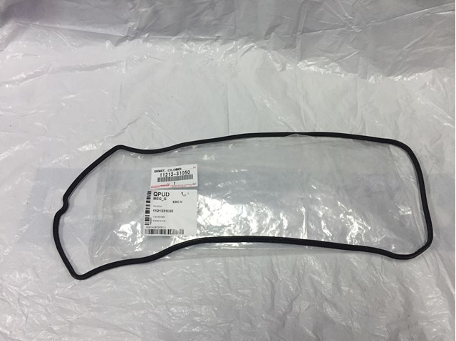 1121331050 Toyota прокладка клапанной крышки двигателя правая