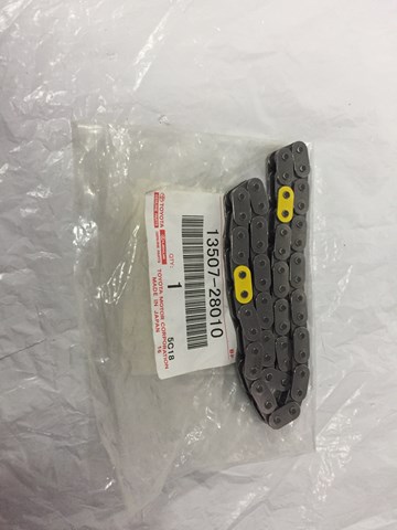 1350728010 Toyota цепь масляного насоса