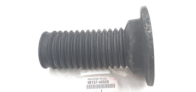 4815742020 Toyota пыльник амортизатора переднего