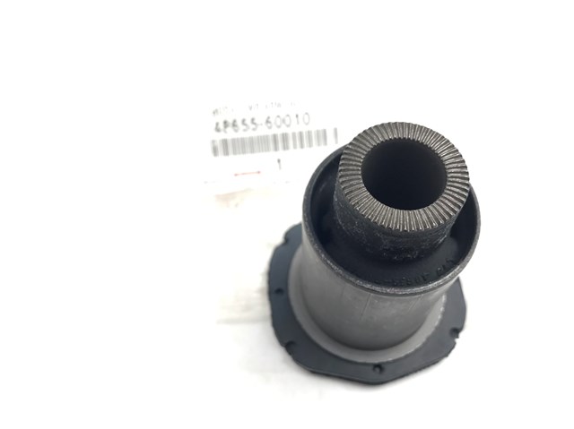 4865560010 Toyota сайлентблок нижнего переднего рычага