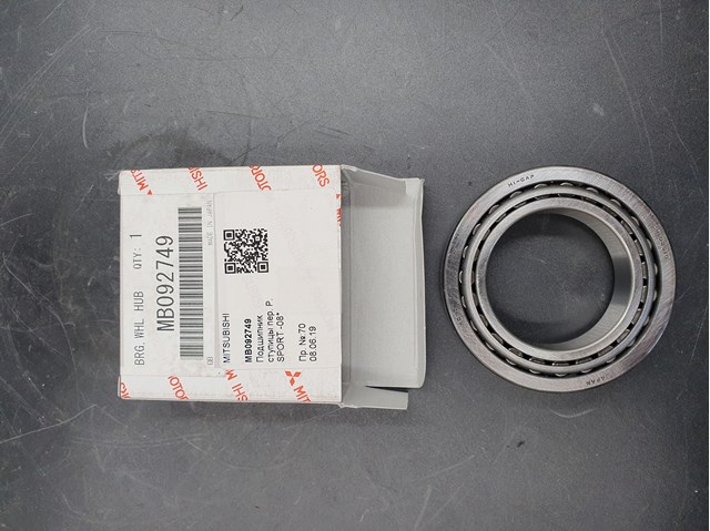 MB092749 Mitsubishi подшипник ступицы передней