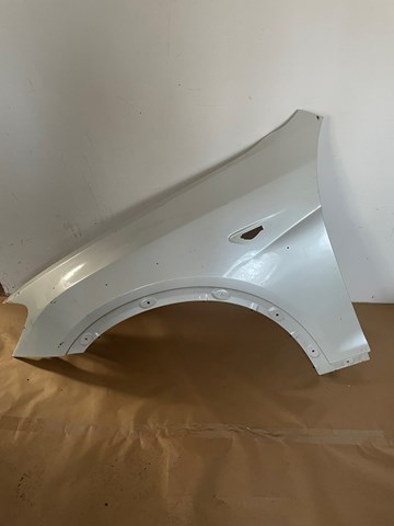 41357267323 BMW крыло переднее левое
