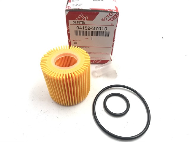 0415237010 Toyota фильтр масляный