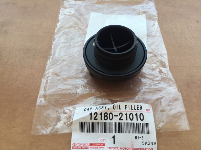 Крышка маслозаливной горловины для Toyota RAV4 III внедорожник (2005 ...