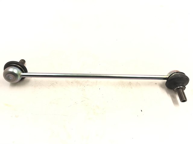 MN101368 Mitsubishi стойка переднего стабилизатора