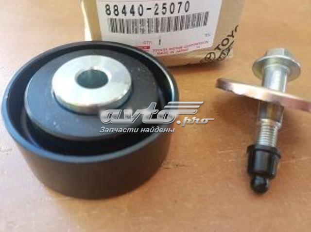 8844025070 Toyota ролик приводного ремня паразитный