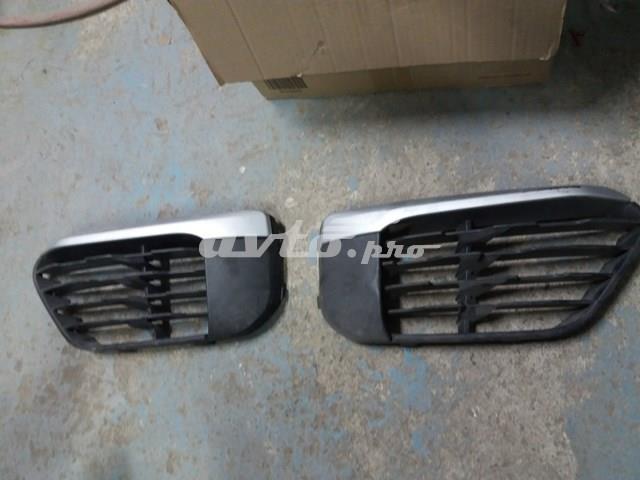 51117354778 BMW решетка
