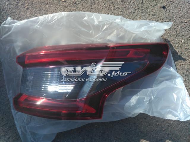 26550HV00A Nissan/Infiniti Фонарь задний правый внешний