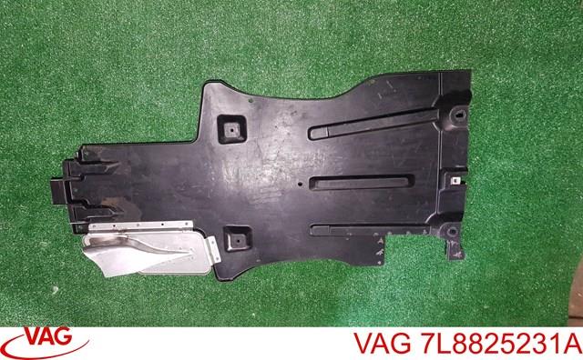 7L8825231A VAG защита двигателя задняя
