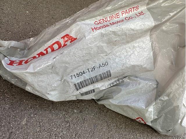 71504T2FA50 Honda honda крепление бампера заднего