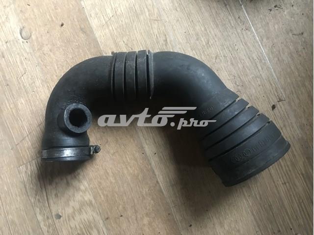 8D0129615A VAG патрубок интеркулера