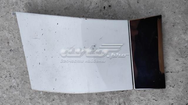 Купить расширитель переднего крыла, правый на Volkswagen Touareg 2012