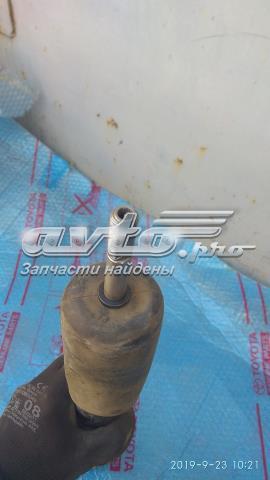 4851060260 Toyota амортизатор передний