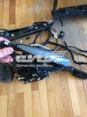 51217242567 BMW держатель наружной ручки двери л пд