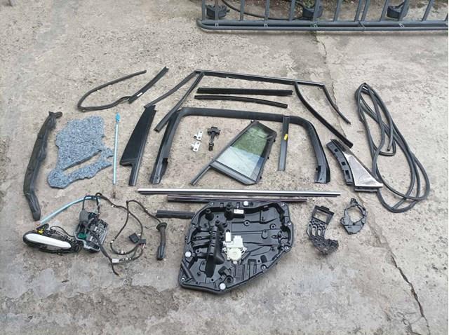 51117458363 BMW направляюча бамперу пд