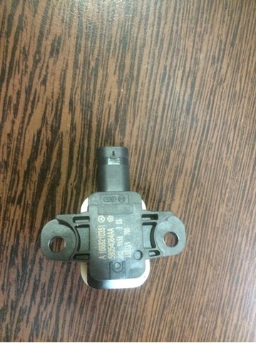 1668210351 Mercedes | Датчик airbag боковой 1668210351 купить на Avto.pro