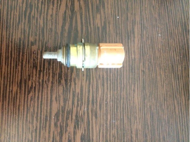 3922038010 Hyundai/Kia датчик температуры охлаждающей жидкости