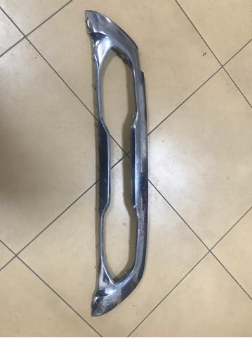 A1678853300 Mercedes накладка бампера нижня