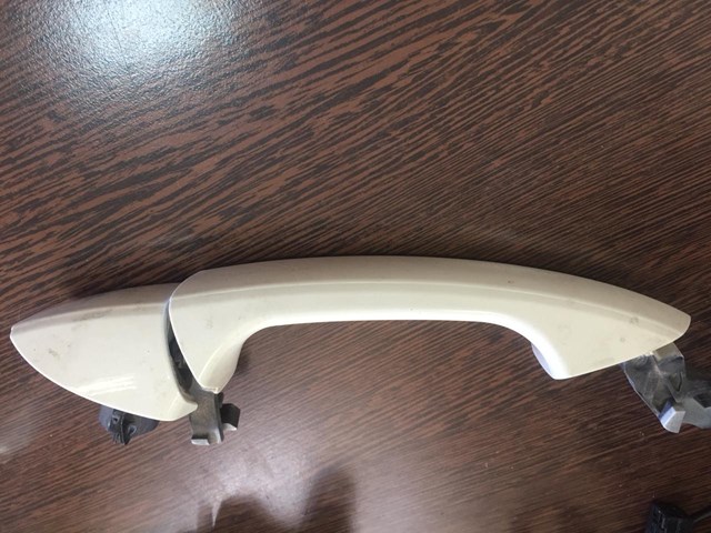 A2047600320 Mercedes крышка ручки наружной двери задней левой