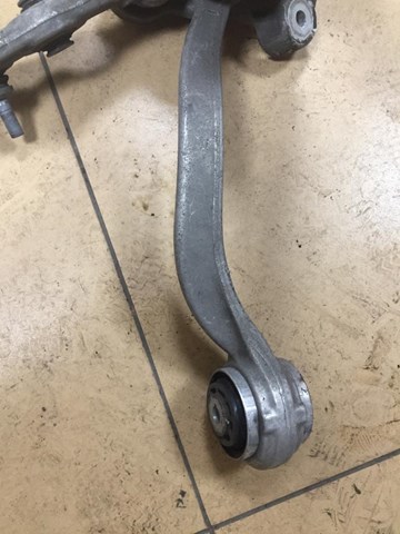 A2053301305 Mercedes рычаг передней подвески нижний левый