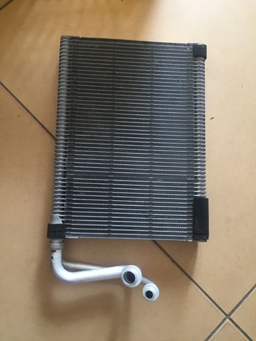 A2058307900 Mercedes радиатор кондиционера mercedes w205 2015-2020