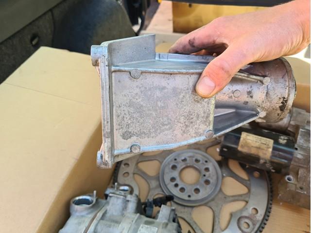 31507600690 BMW подвесной подшипник передней полуоси
