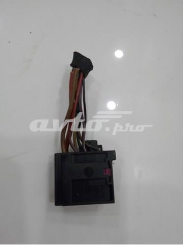 8Z0972701 VAG разъем электрический