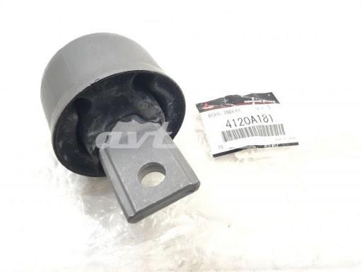 4120A181 Mitsubishi сайлентблок заднего продольного рычага передний