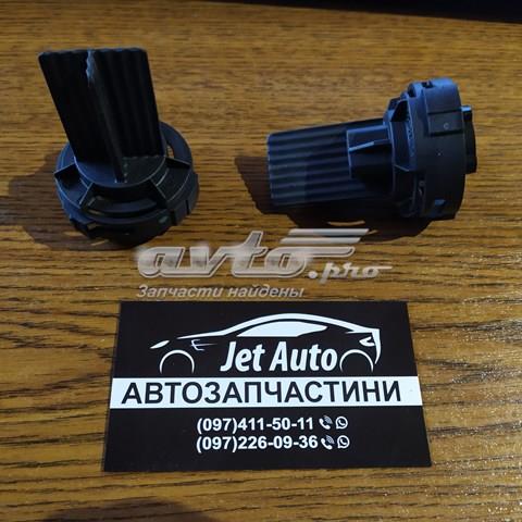 4F0941669 VAG патрон лампи