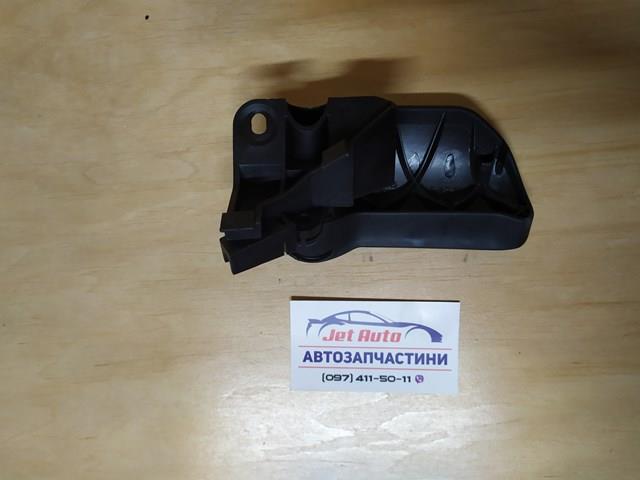 4F1823633B VAG кронштейн опорний