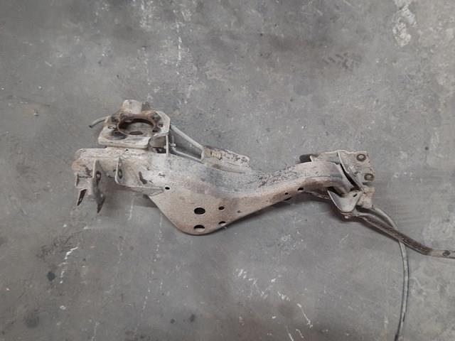 55501JD00A Nissan рычаг (тяга задней подвески продольный нижний правый)