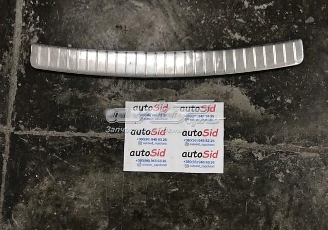 A1648800111 Mercedes накладка бампера заднего верхняя защитная