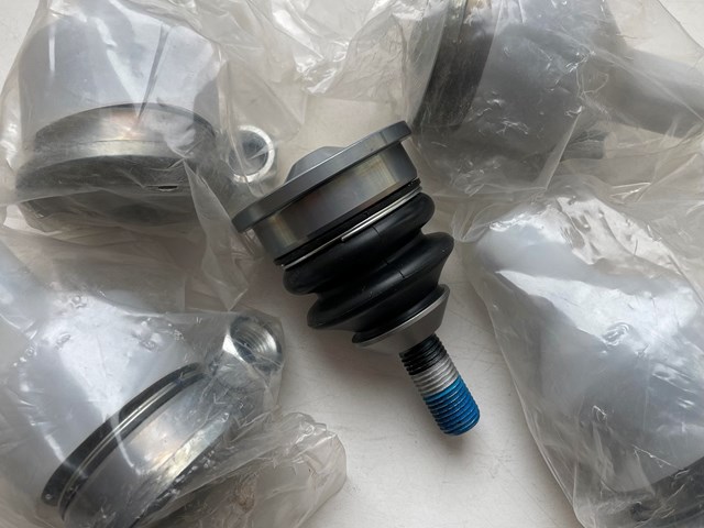 68282328AA Chrysler сравнить цены на Автопро