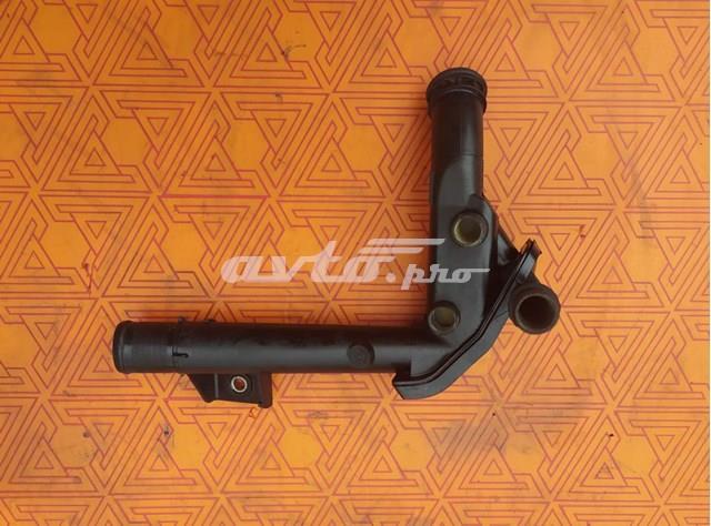 210473766R Renault (RVI) фланец системы охлаждения (тройник)