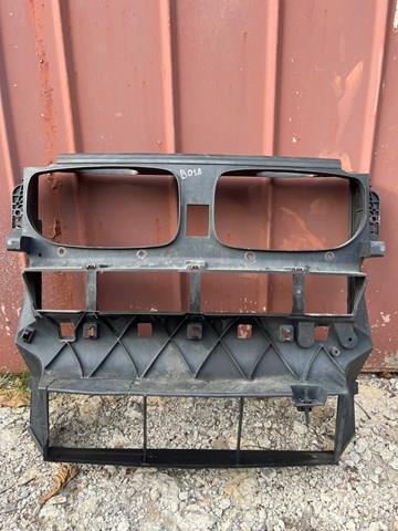 51647222952 BMW воздуховод (дефлектор радиатора)