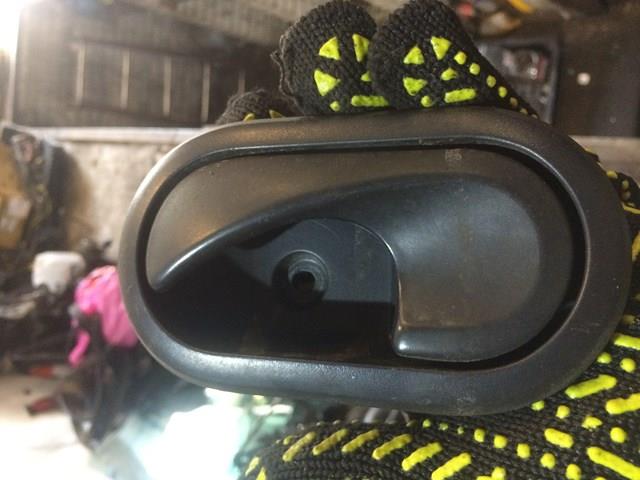 8200733848 Nissan ручка двери левой внутренняя передняя/задняя