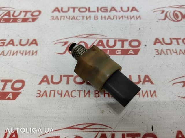 12618613333 BMW датчик давления масла