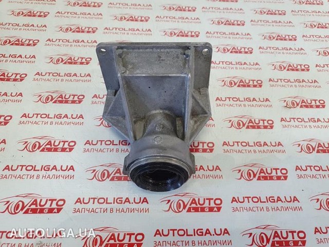31507601995 BMW втулка механизма переключения передач (кулисы)