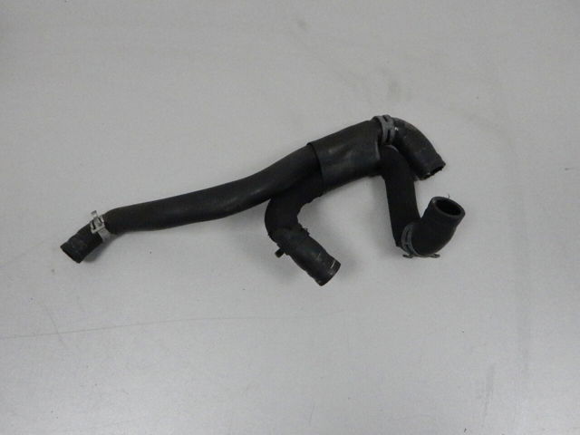 06H121057AN VAG шланг водяний