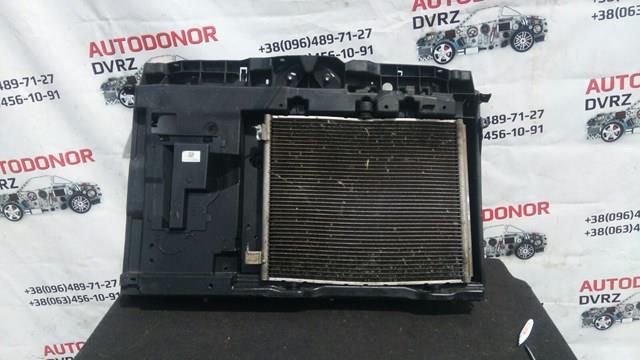 9677952180 Peugeot/Citroen рамка крепления радиатора