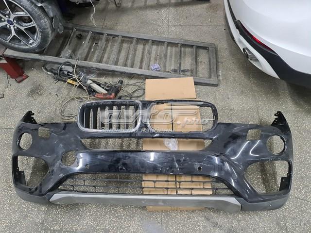 51117319796 BMW обшивка переднего бампера