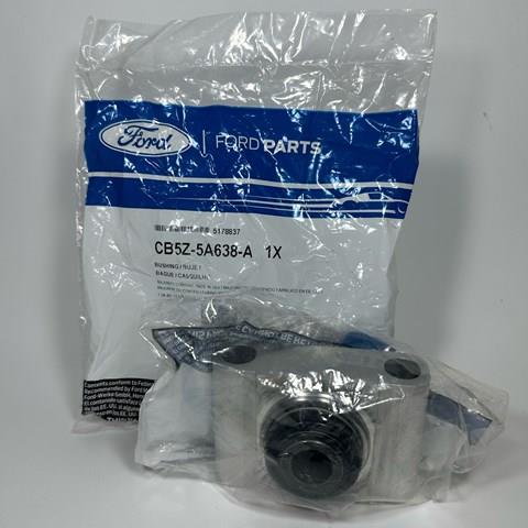 CB5Z5A638A Ford кулак поворотный левый