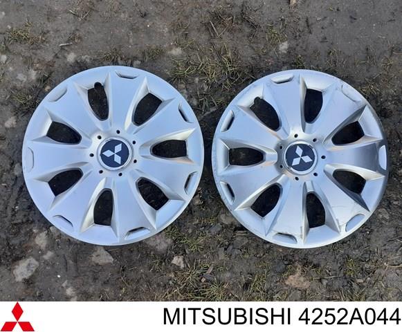 4252A044 Mitsubishi колпак колесного диска