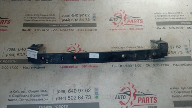 2256096 Ford кронштейн решетки радиатора