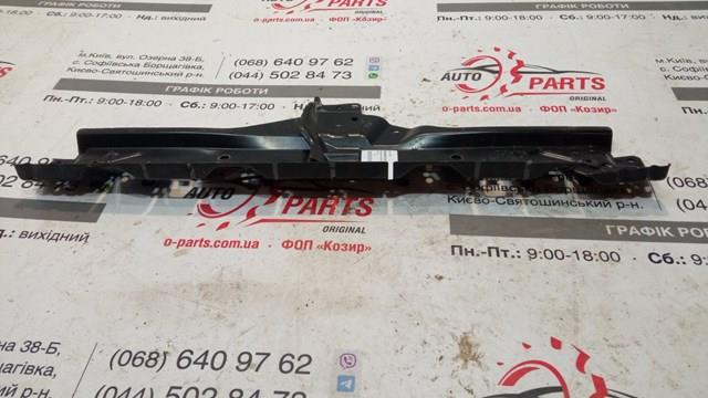 5250660100 Toyota кронштейн бампера переднего центральный