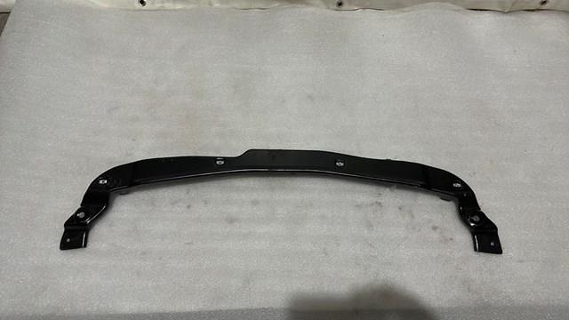 23382430 General Motors кронштейн для бампера